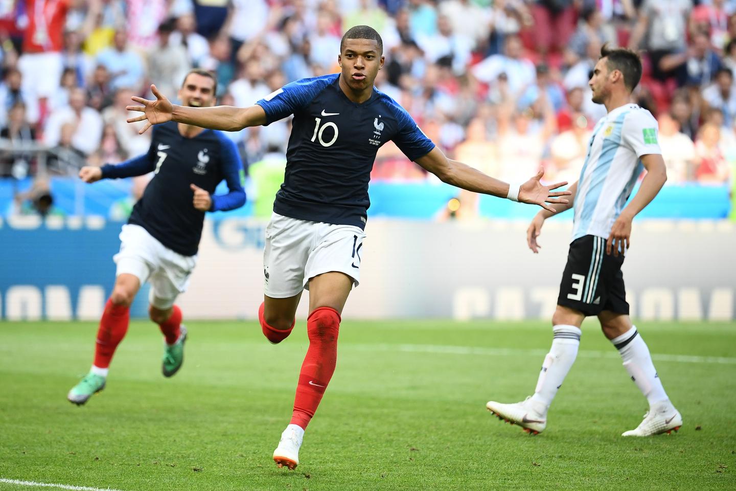 « Kylian Mbappé, l’enfant de Bondy qui renvoie Finkielkraut et Zemmour ...