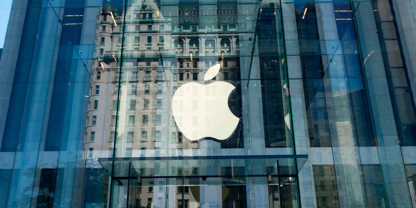 Apple, première entreprise privée de l’histoire à valoir 1 000 ...