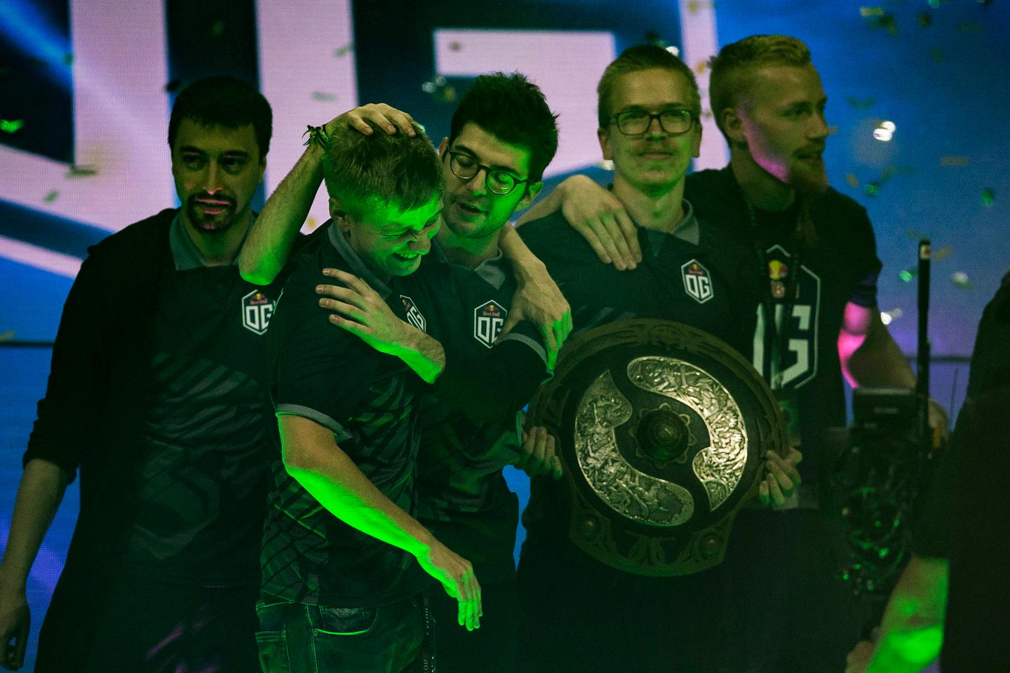 Le Français Sébastien Debs parmi les vainqueurs de The International ...