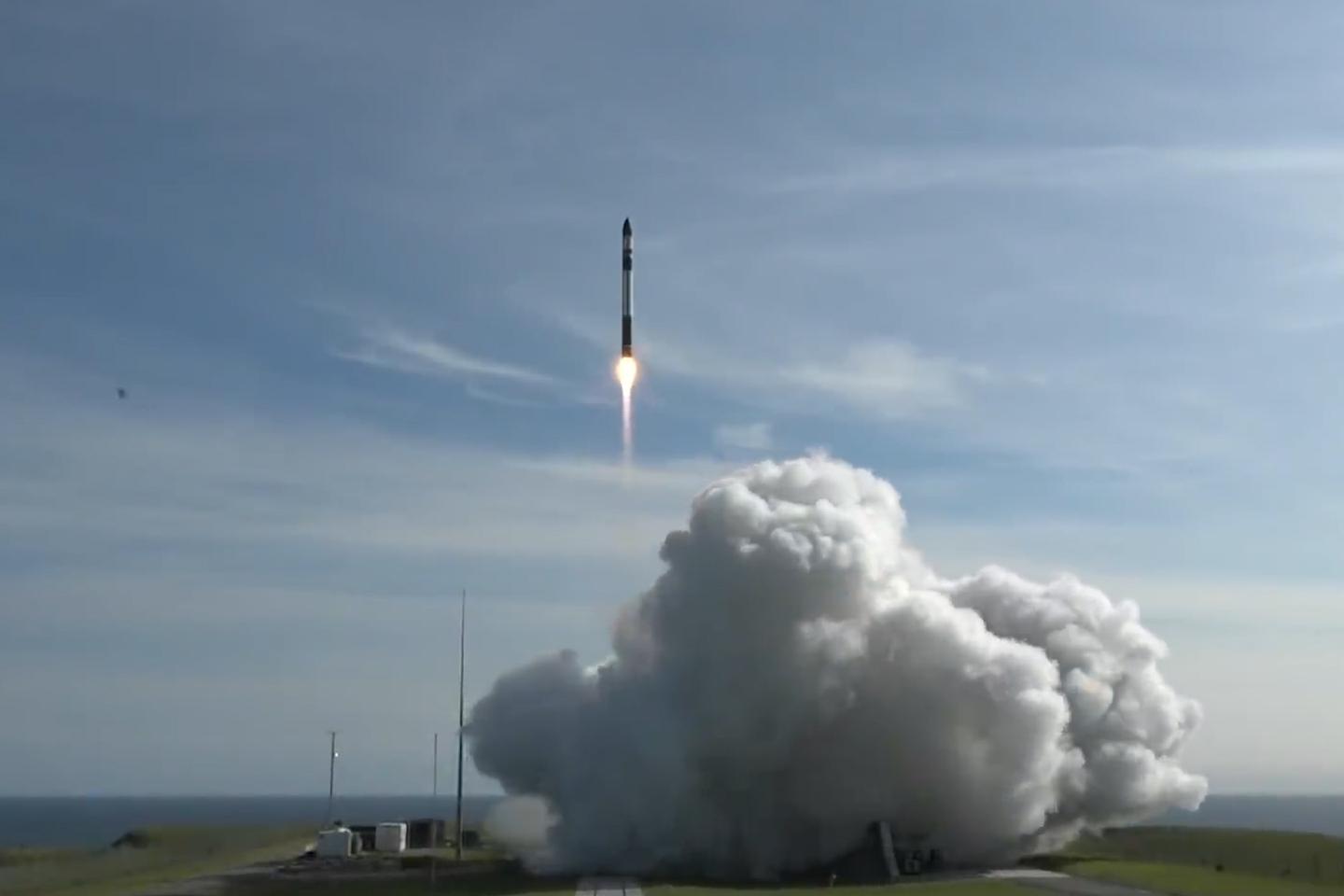 Rocket Lab inaugure l’ère commerciale des mini-fusées dans l’espace