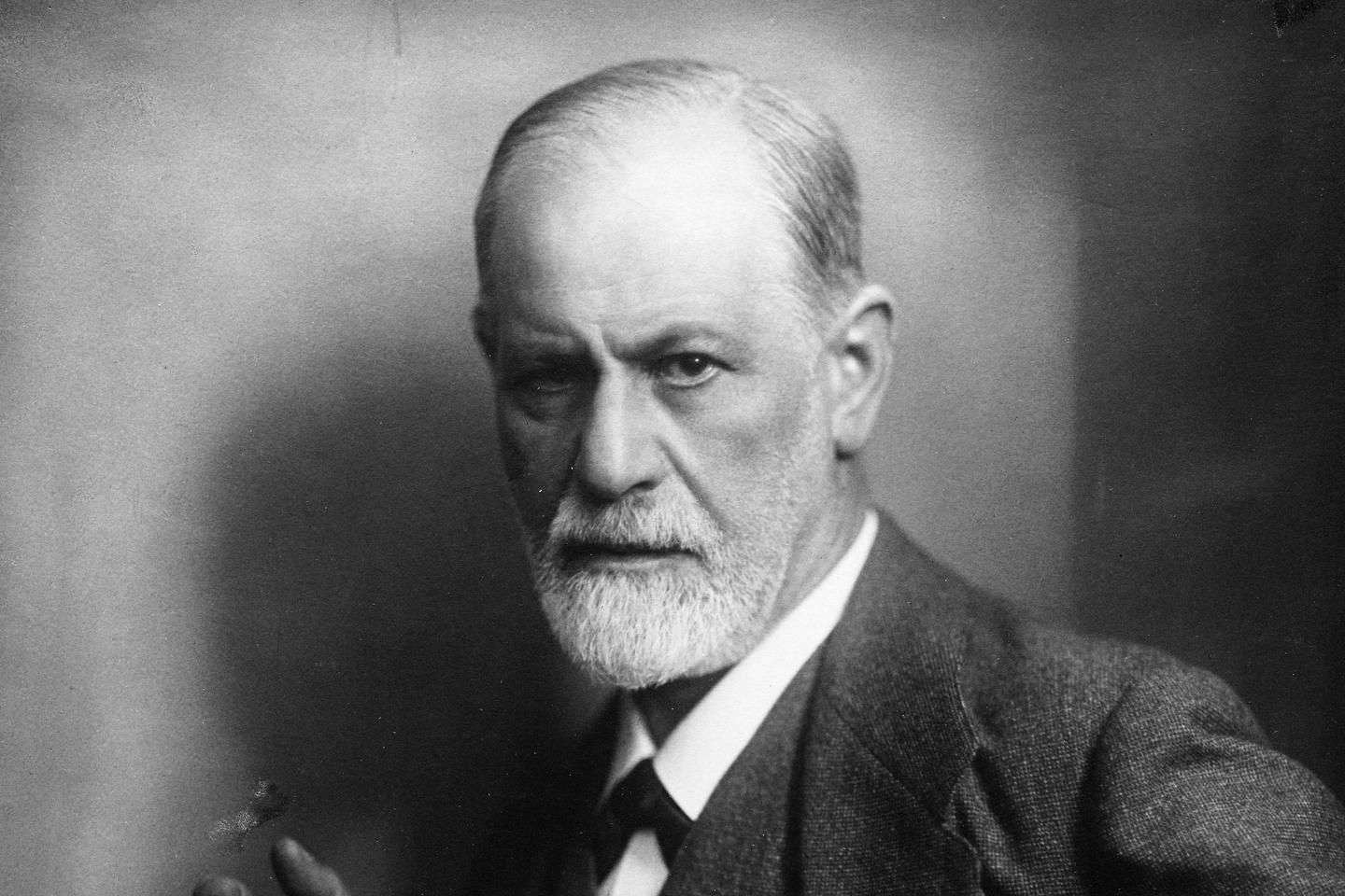 A Paris, Sigmund Freud se révèle sur le divan
