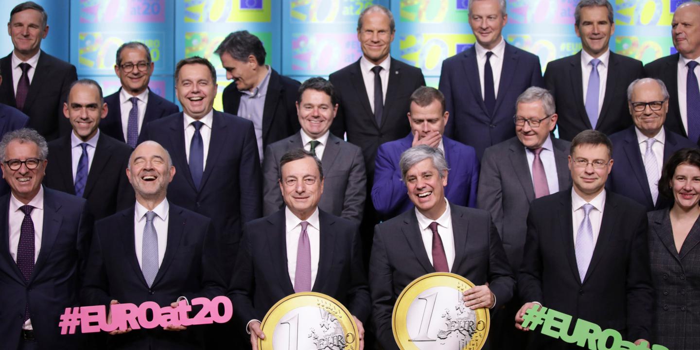 Les 20 ans de l’euro : au cœur de la BCE, la tour de contrôle de la ...