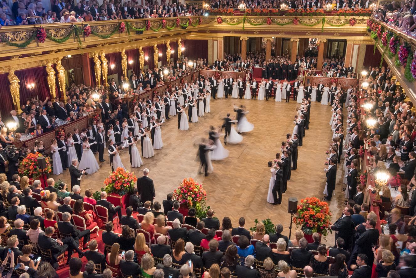 A Vienne, la valse mène toujours le bal