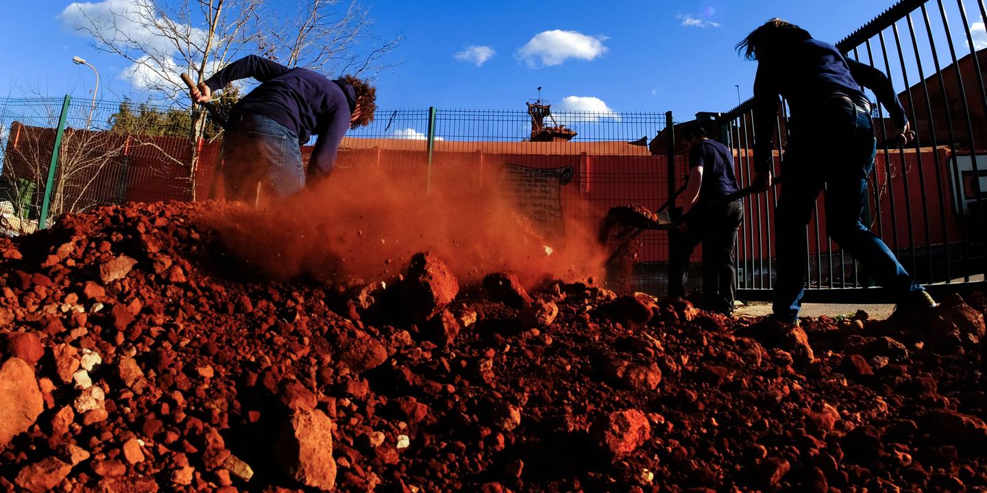 Boues rouges : ouverture d’une information judiciaire sur les rejets de ...