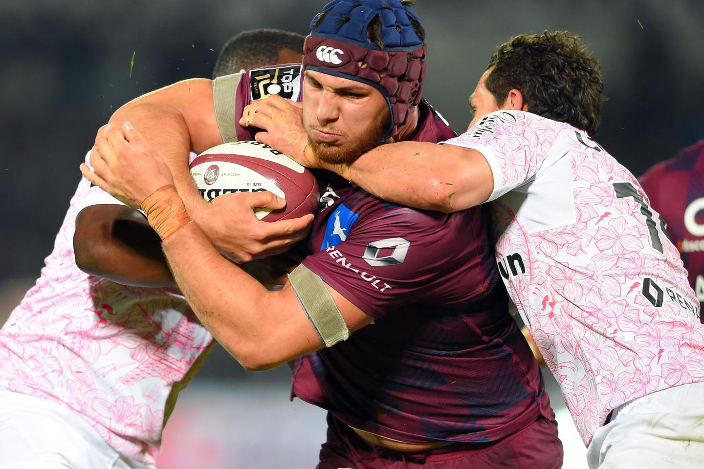 Rugby : de nouvelles règles de plaquage vont être testées en France