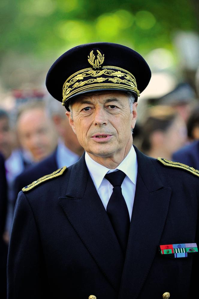 La valse des préfets