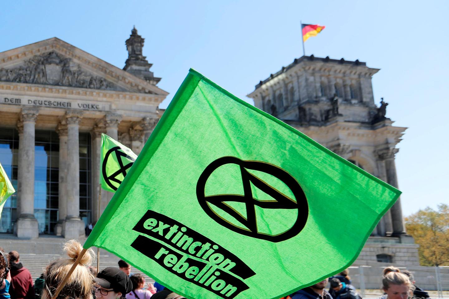 Au Royaume-Uni, les écologistes d’Extinction Rebellion suspendent leurs ...