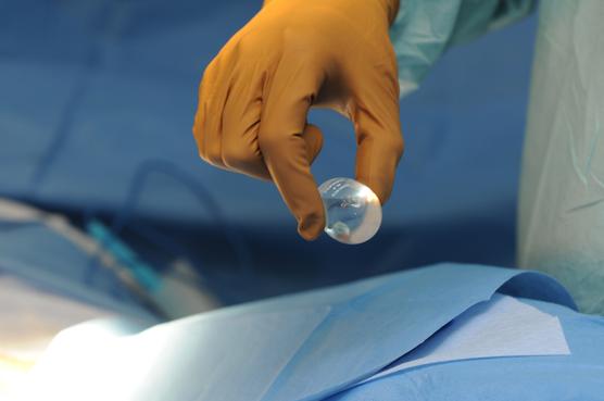 Changer de sexe, un long parcours chirurgical