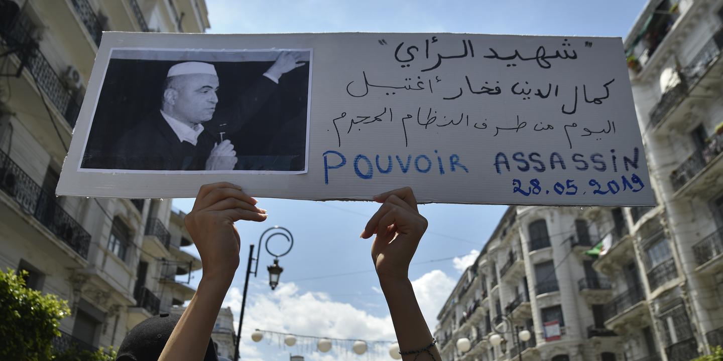 Algérie : indignation après la mort du militant Kamel Eddine Fekhar