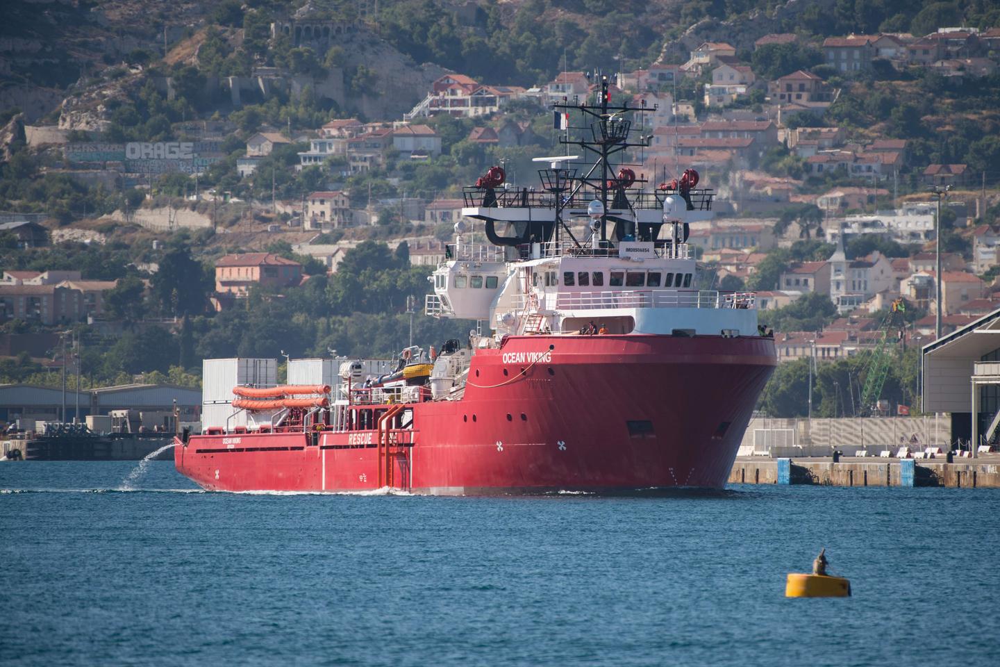 Italy allows Ocean Viking to dock carrying 113 rescued migrants
