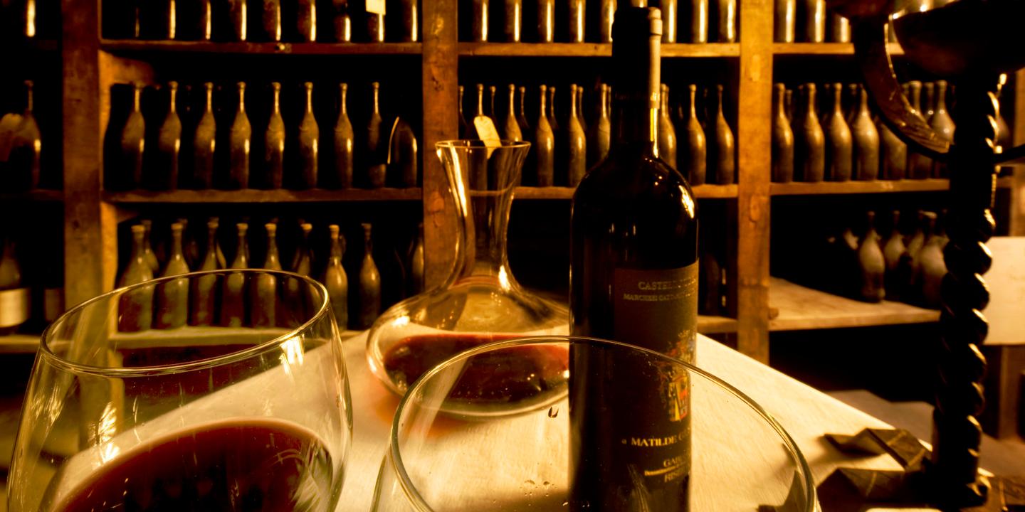 French man arrested for stealing 7,000 wine bottles