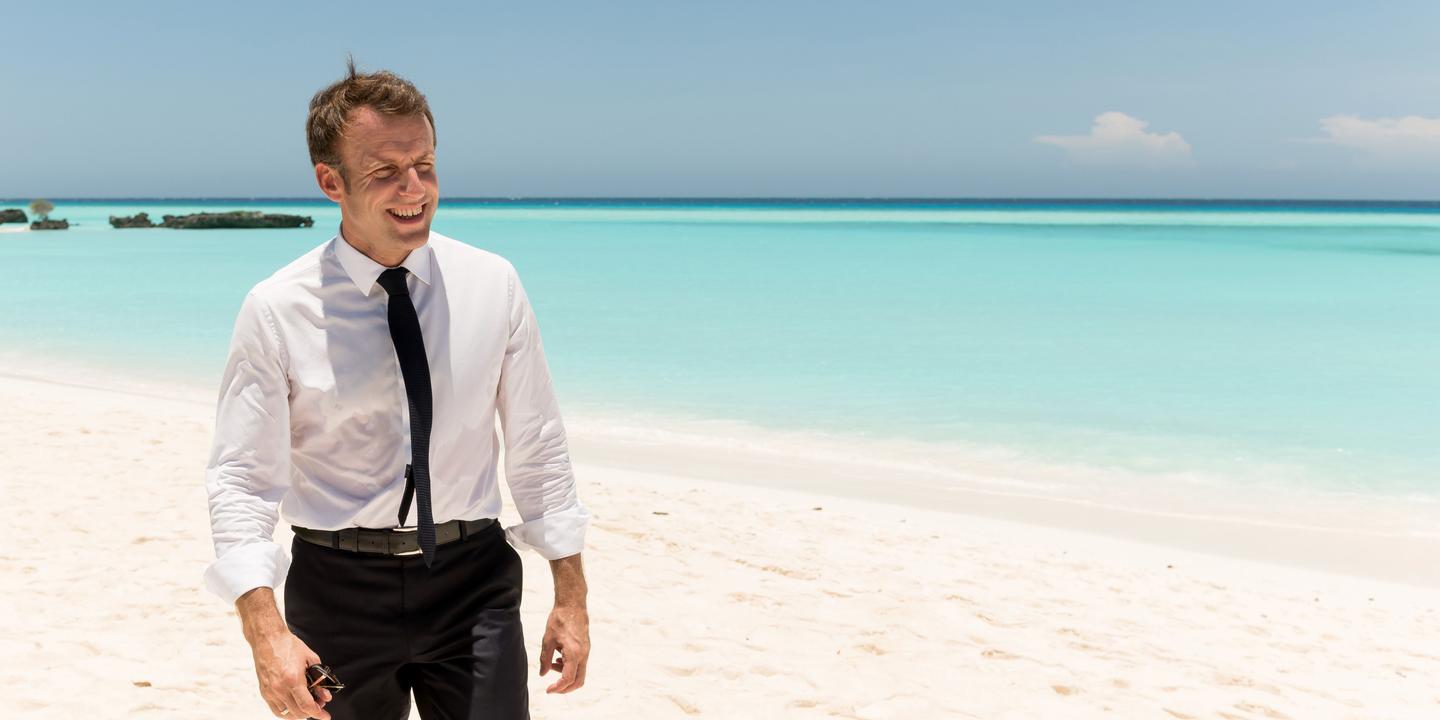 Emmanuel Macron, premier président à poser le pied sur Grande Glorieuse