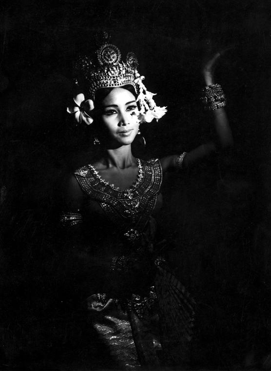 Mort de Norodom Bopha Devi, danseuse étoile cambodgienne