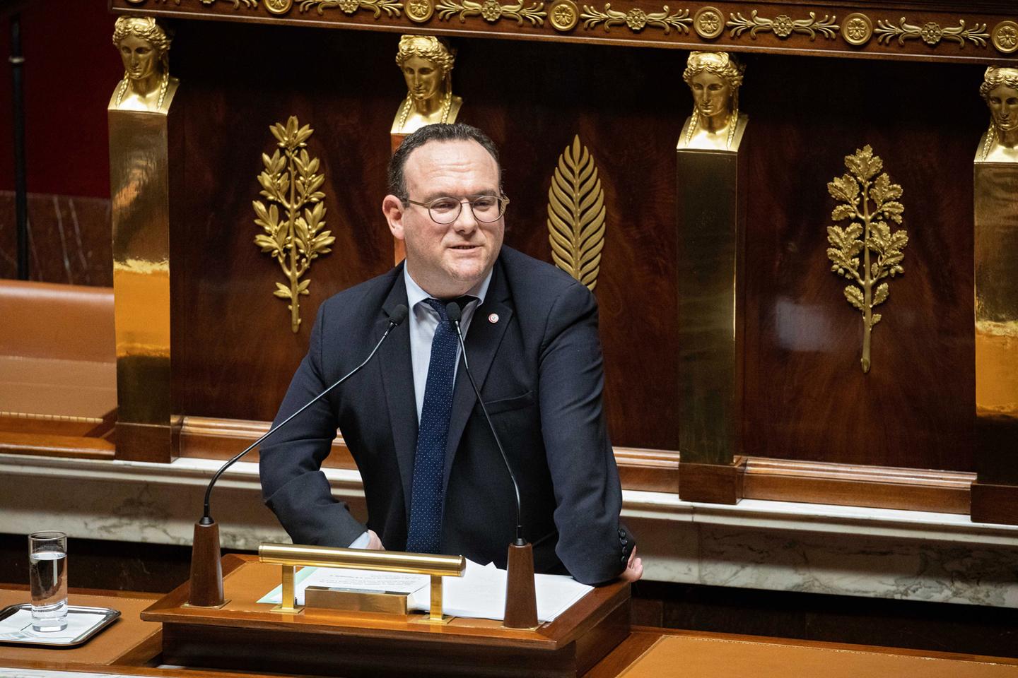 Damien Abad, le nouveau visage de l’ancien monde