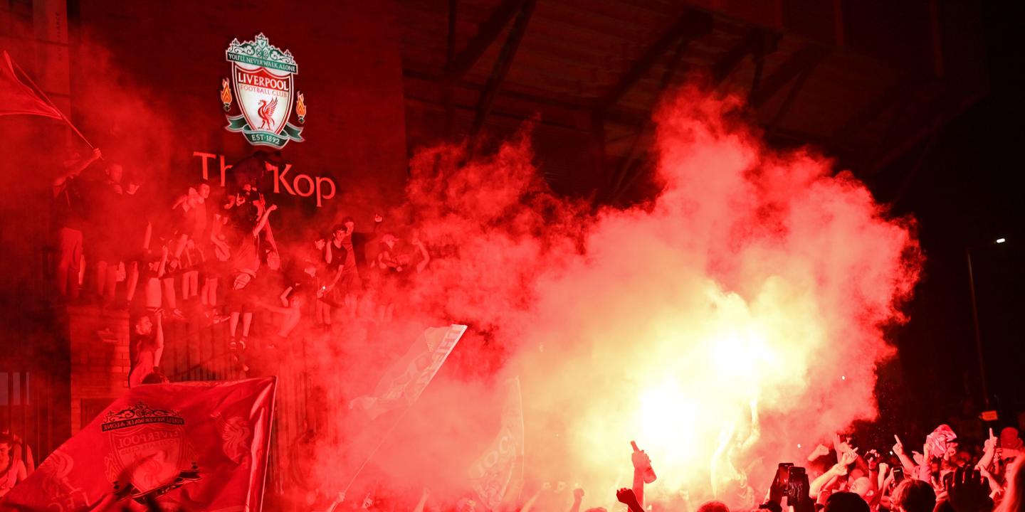 Liverpool remporte à nouveau la Premier League, trente ans après