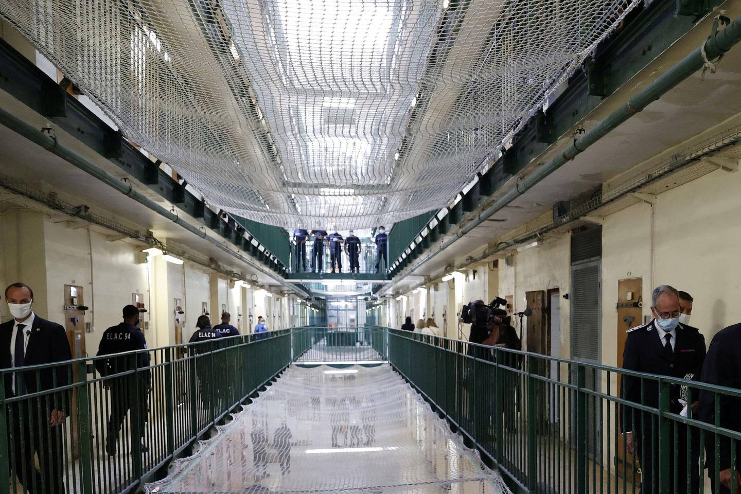 La chute du nombre de détenus n’a pas résolu le problème des prisons ...