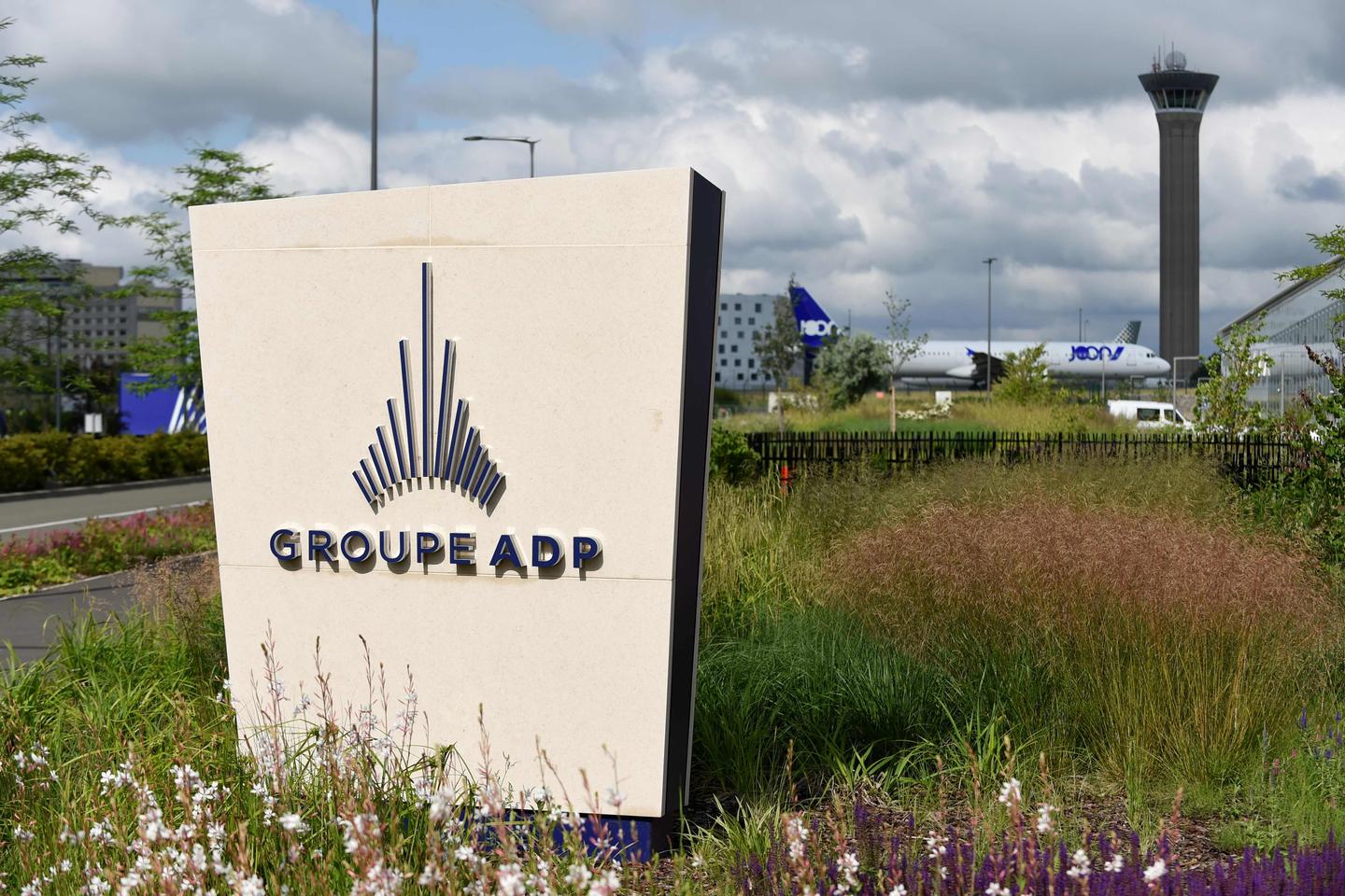 Restructuration de Groupe ADP : la CGT et la CGC refusent le rythme ...