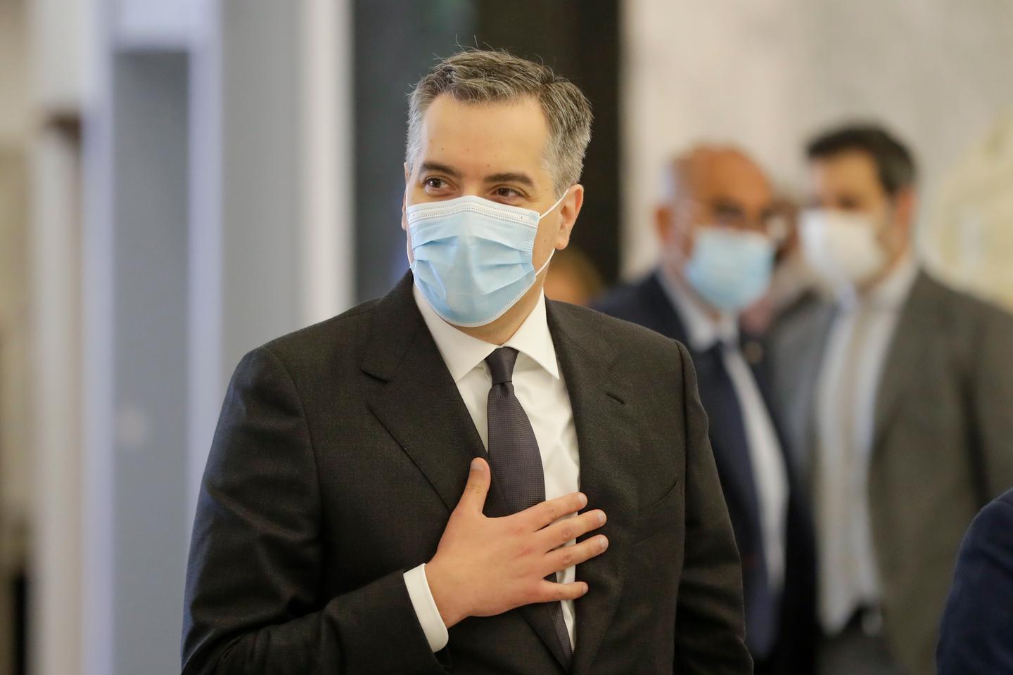 Le diplomate Mustapha Adib désigné premier ministre du Liban