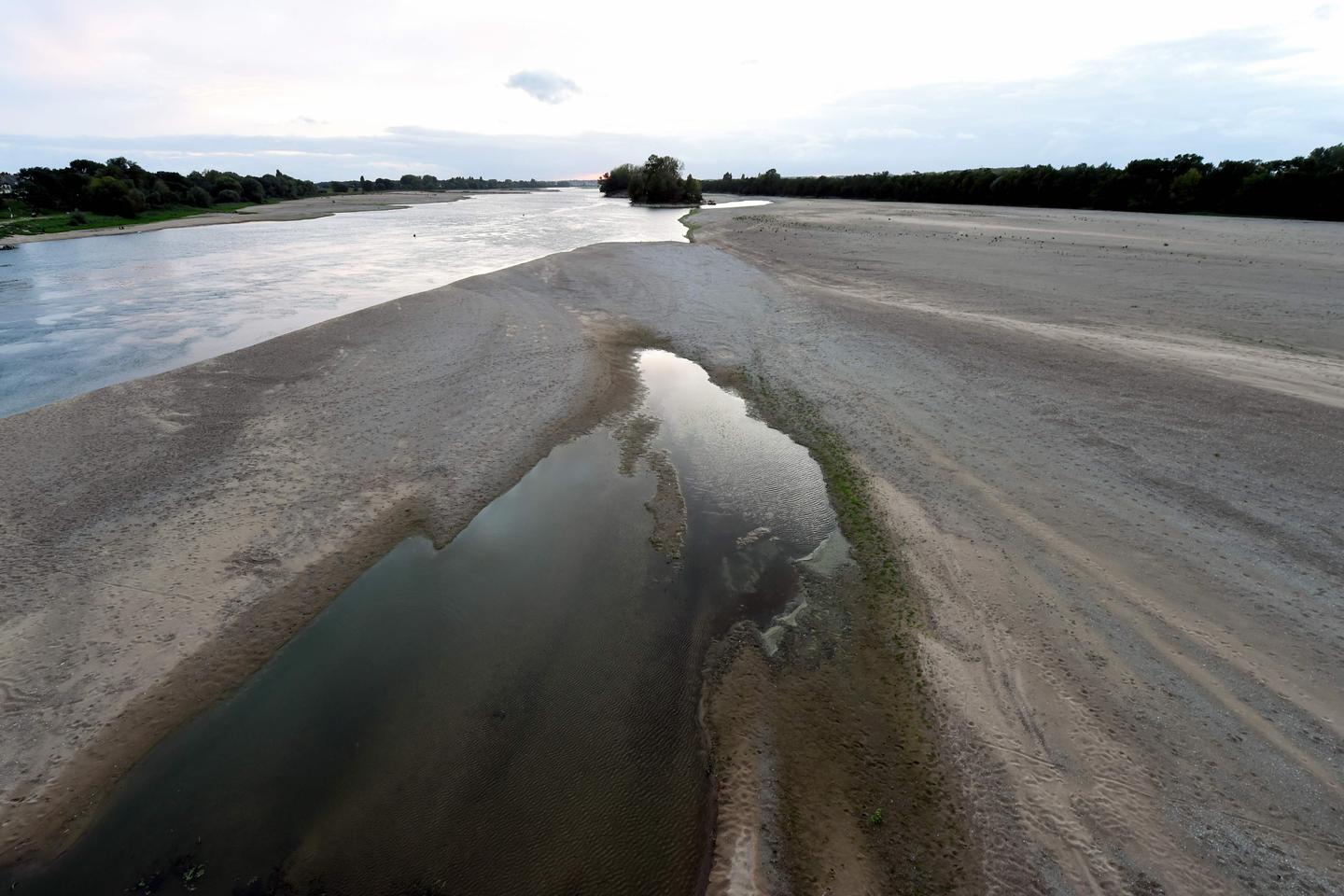 Drought and heat wave: around a new record summer in France | Altus Intel