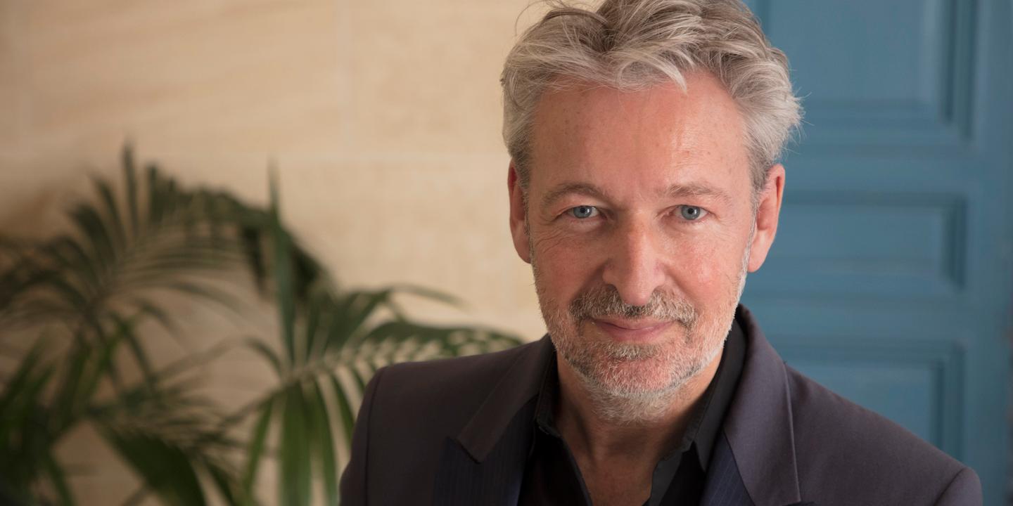 Eric Reinhardt : « Je me suis servi de mon école de commerce pour ...