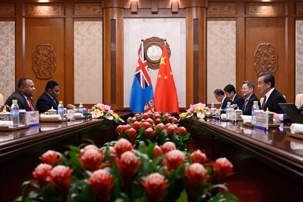 Aux les Fidji Diplomates Chinois Et Fonctionnaires Ta wanais En Viennent Aux Mains aux-les-fidji-diplomates-chinois-et-fonctionnaires-ta-wanais-en-viennent-aux-mains