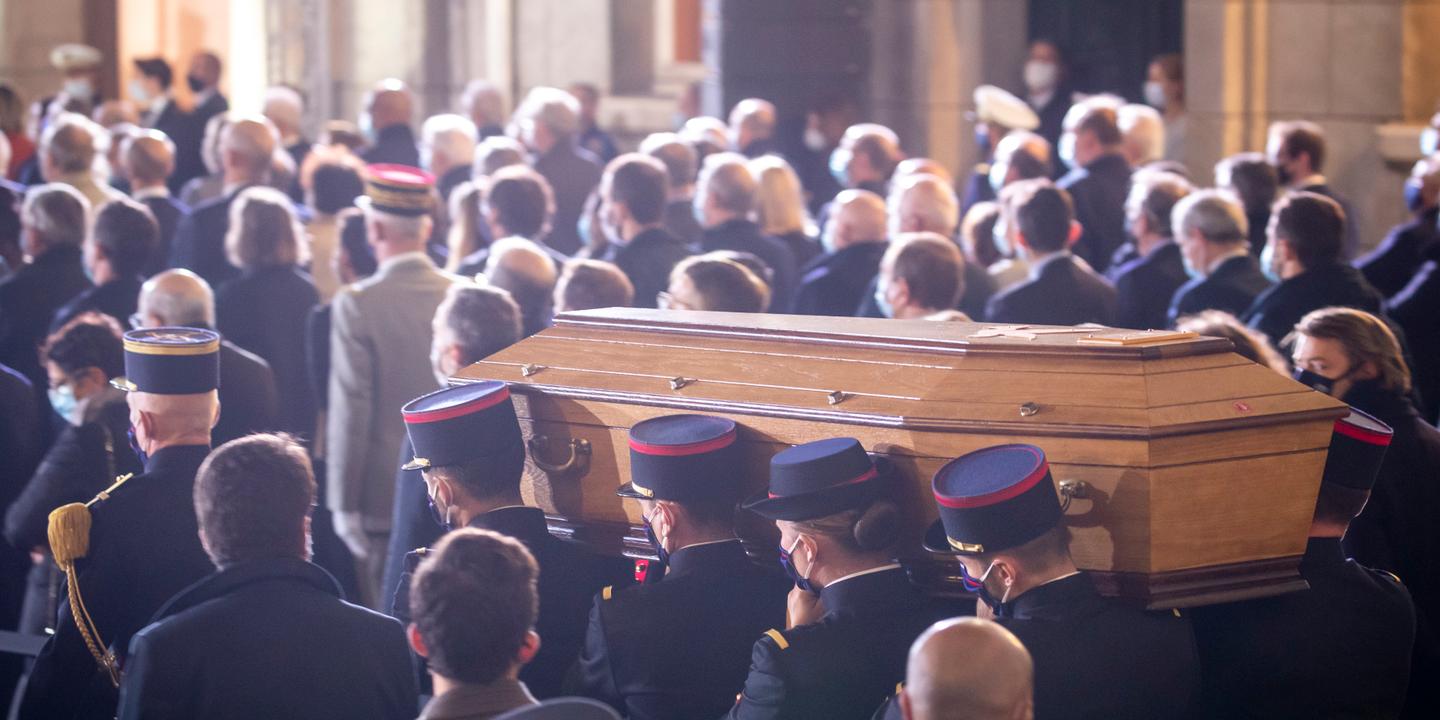 L’hommage au « héros tranquille » Samuel Paty et à tous les professeurs ...