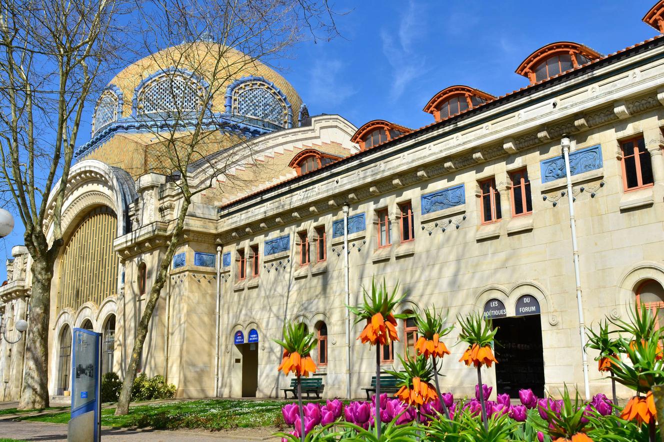 Photo Mystère #29 : les thermes Les Dômes, à Vichy