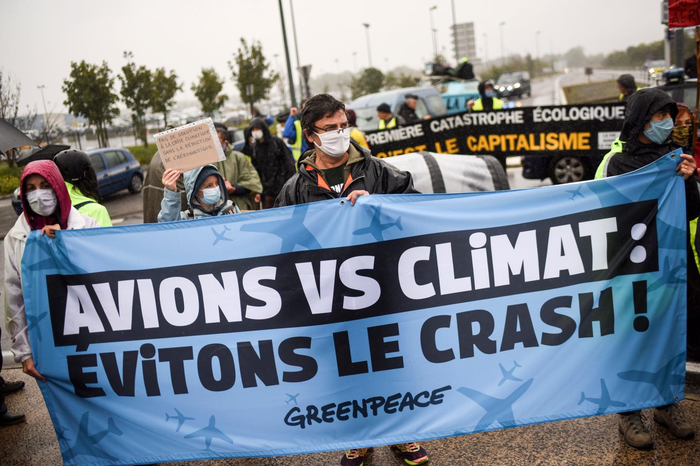 Climat : le timide plan de la France pour diminuer son soutien aux ...