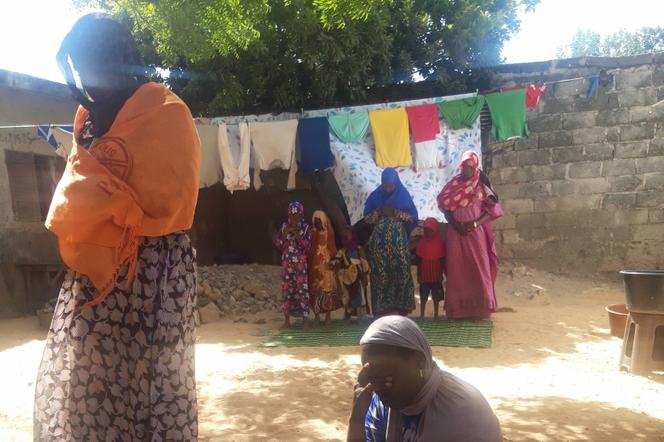 Au Sénégal, les femmes d’émigrés « modou-modou » se démènent pour faire ...