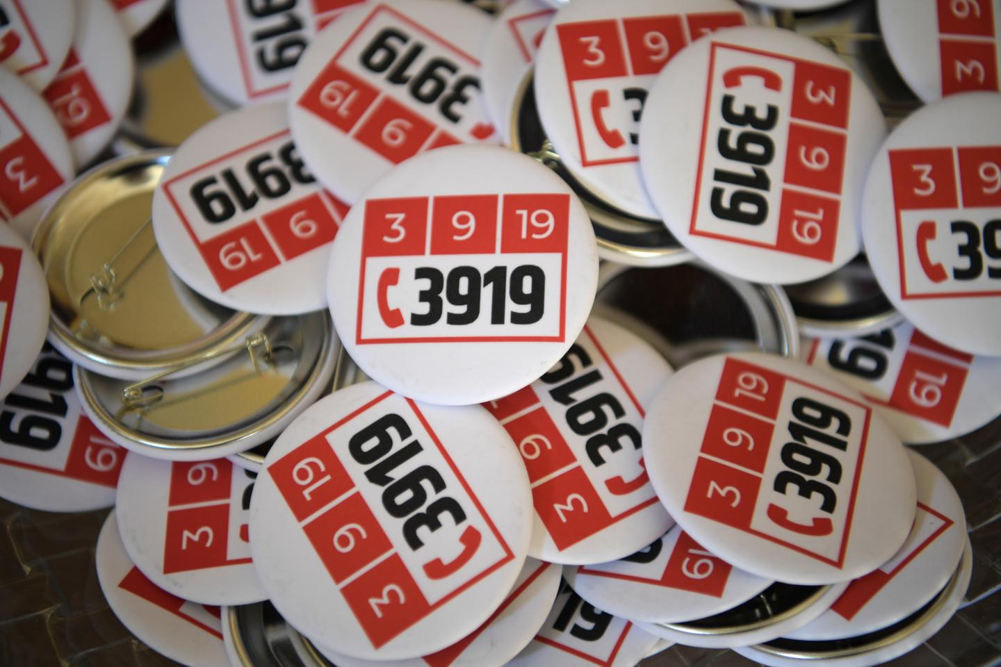 Le 3919, destiné aux femmes victimes de violences, va-t-il changer de ...