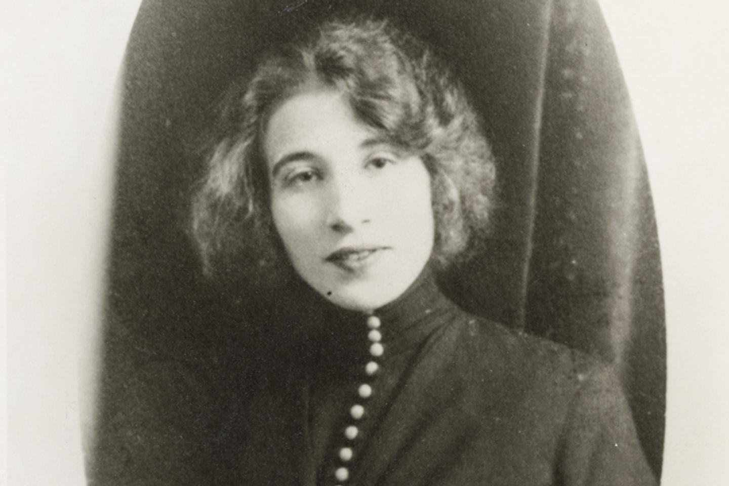 Léona Delcourt, la femme qui inspira Nadja à André Breton