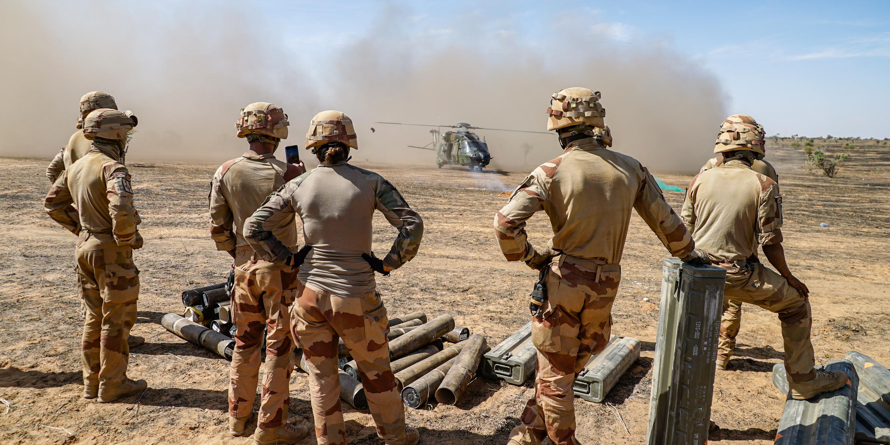 Mali : avec les soldats français de l’opération « Eclipse » qui ...