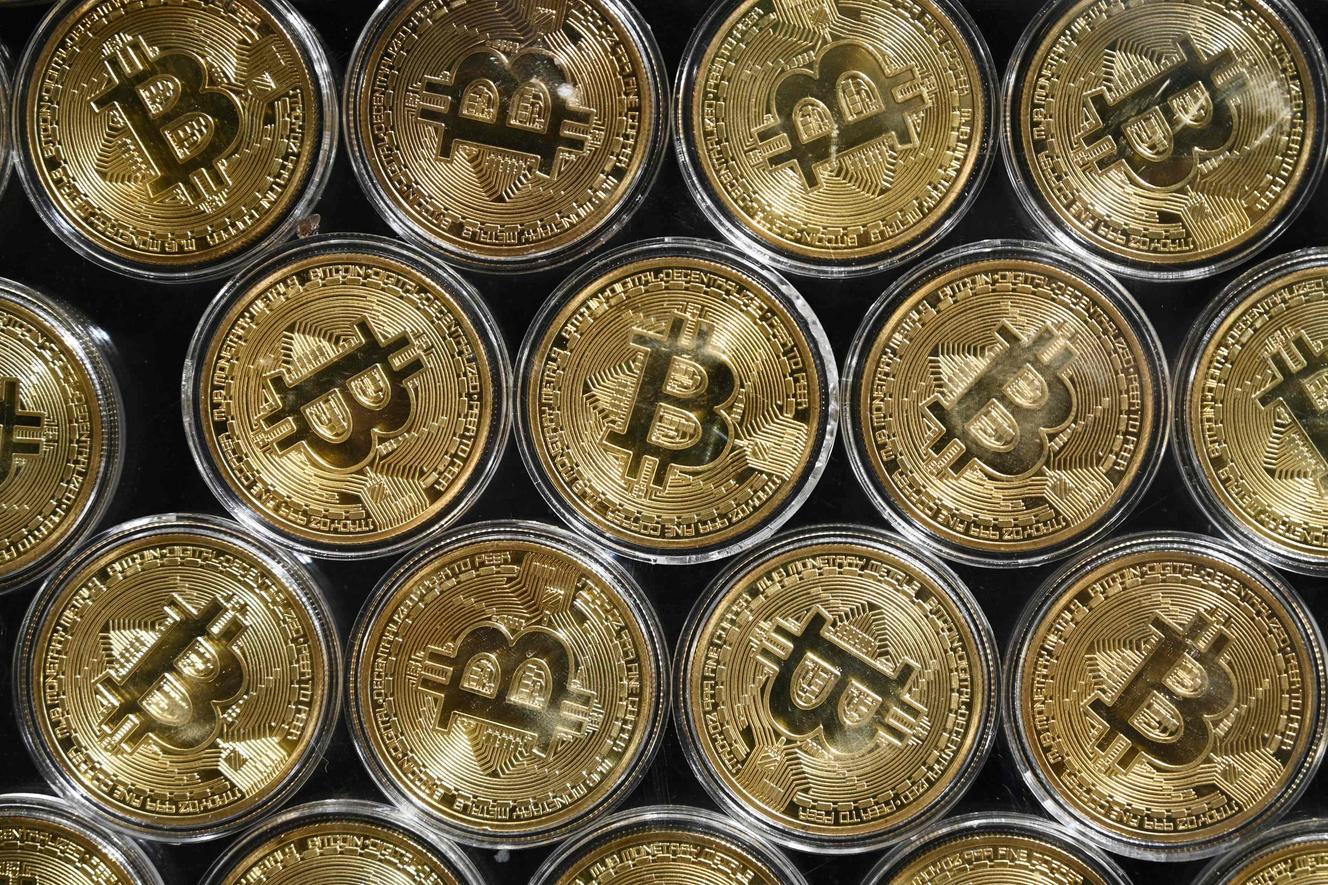 Le bitcoin a dépassé les 50 000 dollars