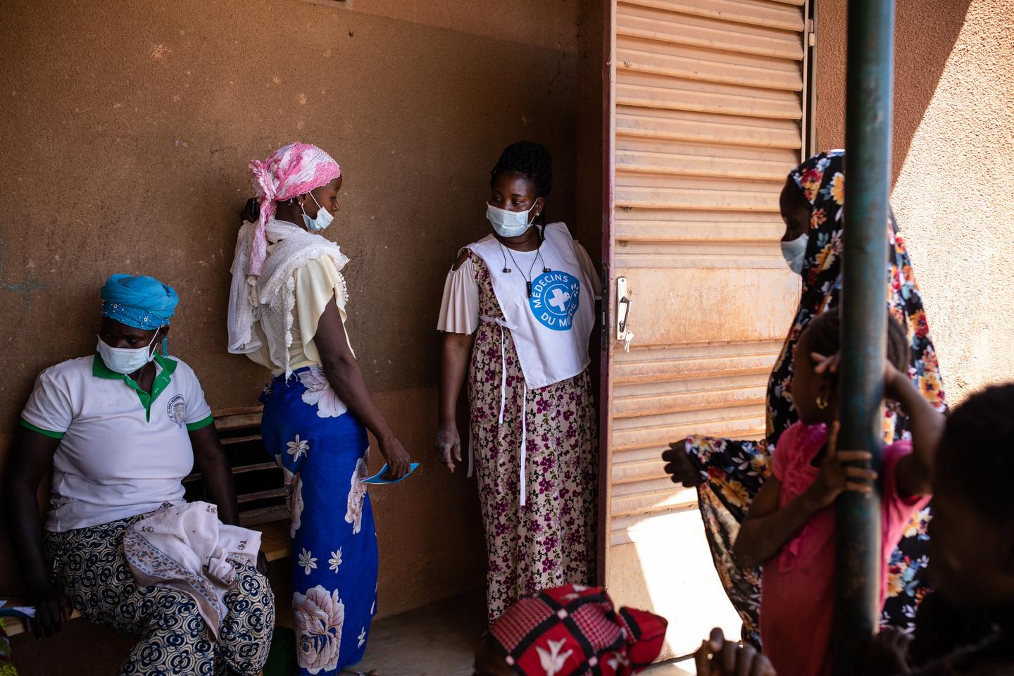 Au Burkina Faso Soigner Les Blessures Invisibles Des Victimes Des