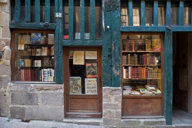 Histoire. Libraires et librairies, une nécessité première depuis des ...