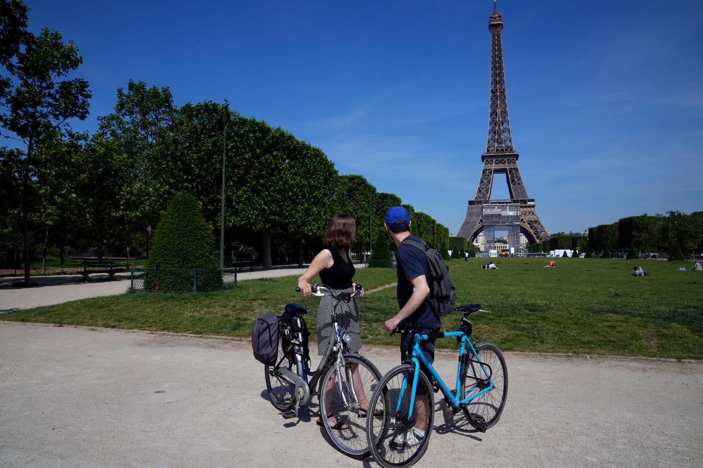 Paris attend 33 millions de touristes cette année