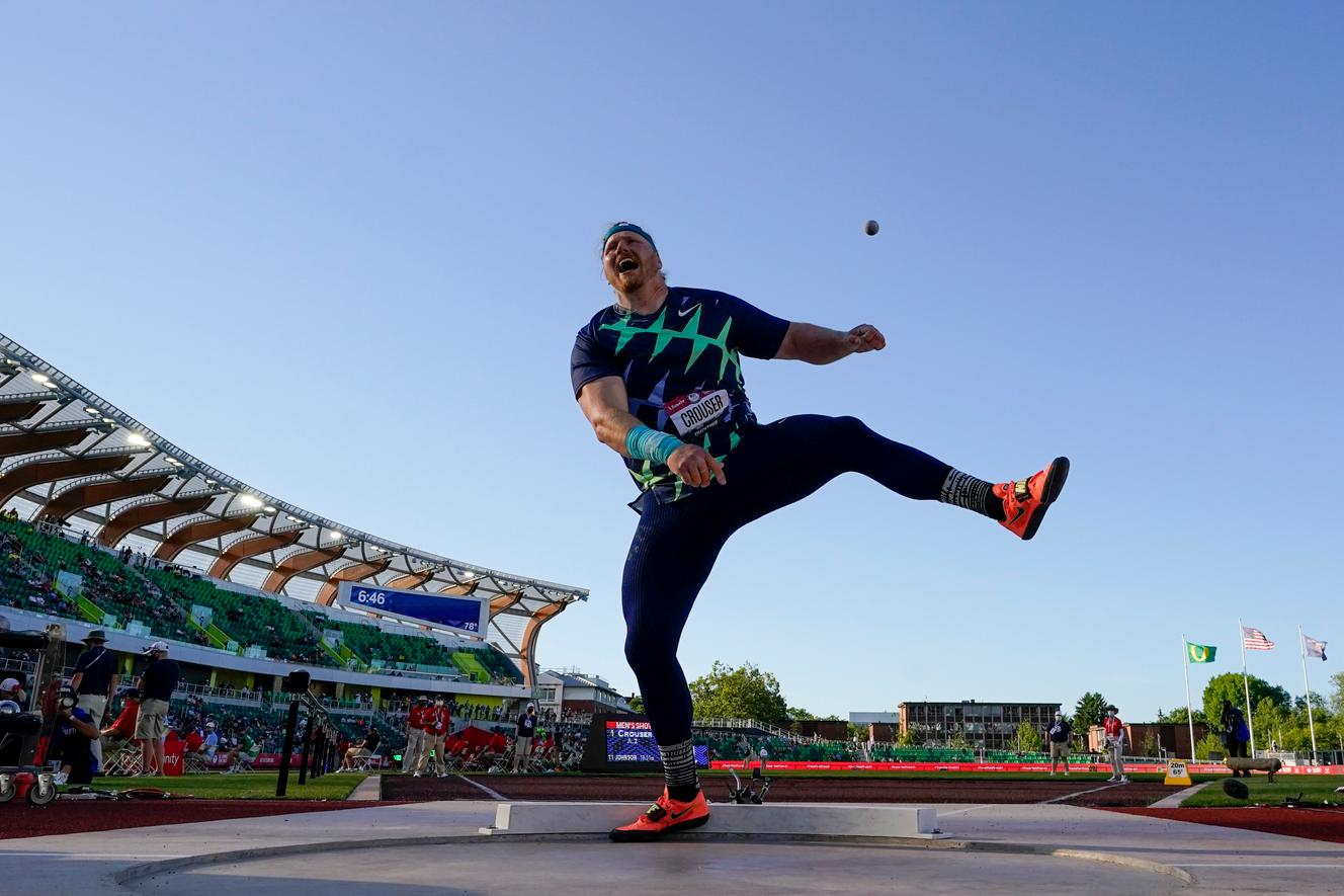 Athlétisme : Ryan Crouser bat le record du monde du lancer de poids en ...