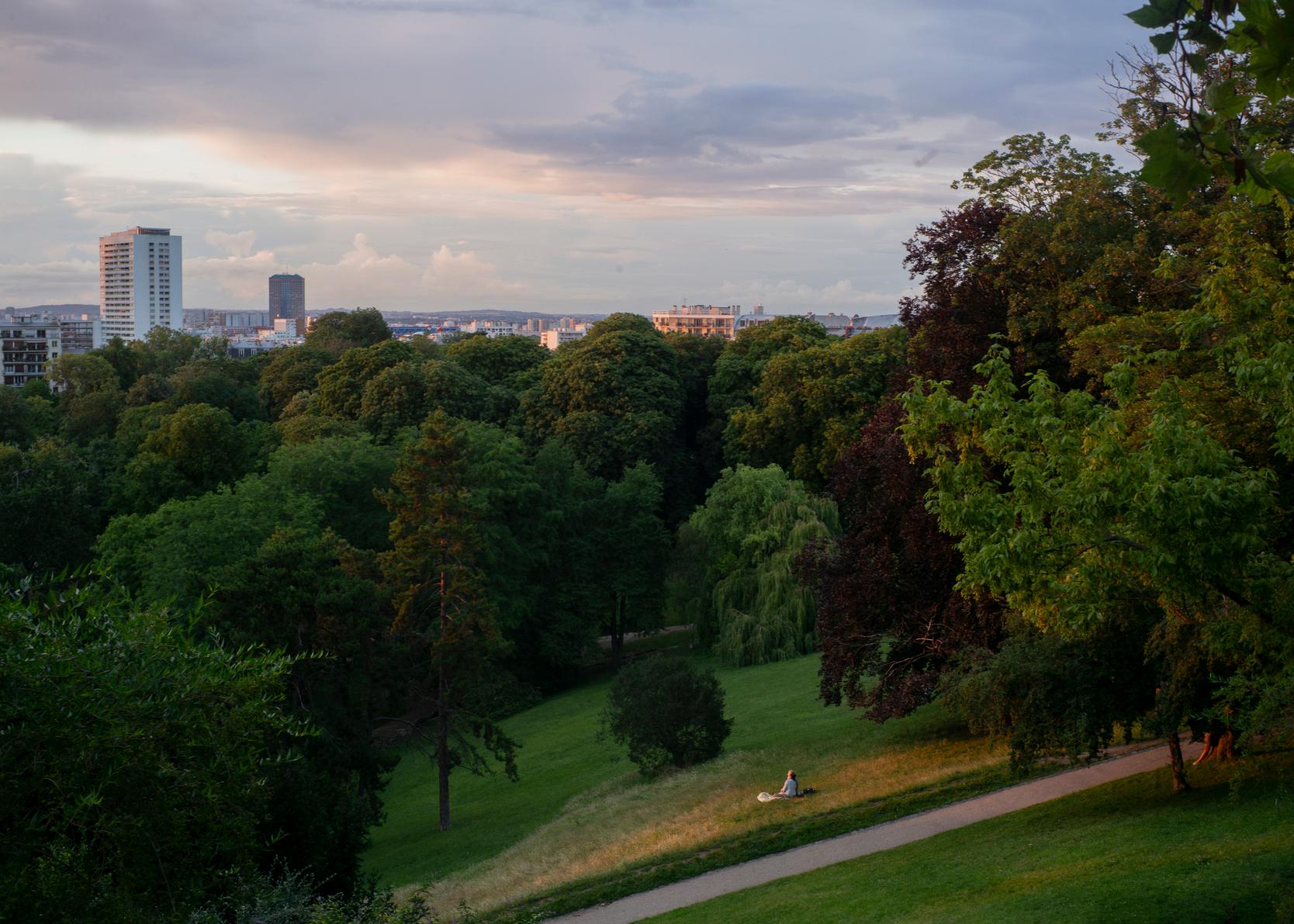 Corps retrouvé au parc des Buttes-Chaumont en 2023 : l’homme soupçonné ...