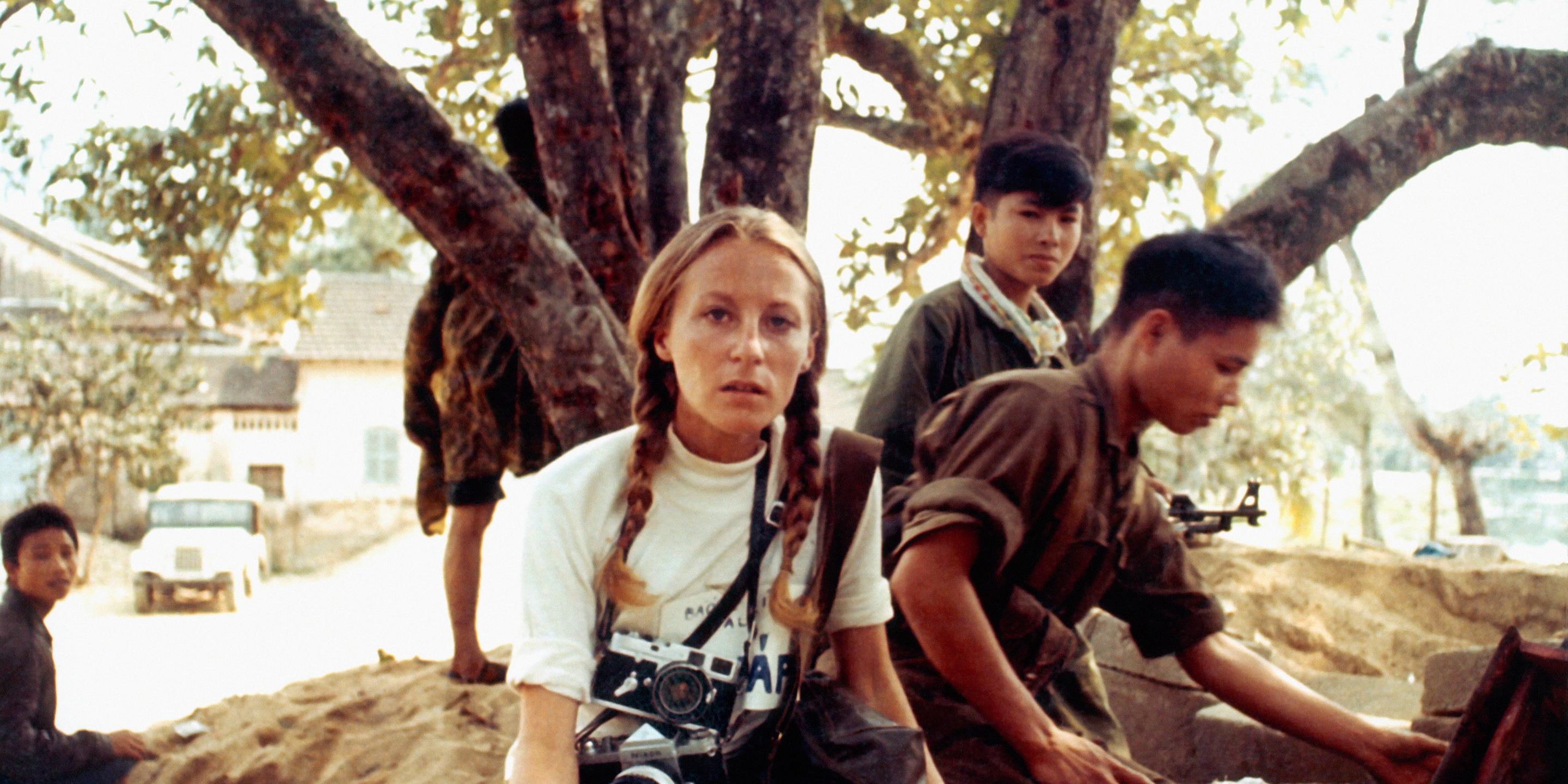 Catherine Leroy, une figure majeure du photojournalisme des années 1960 tombée dans l’oubli en ...