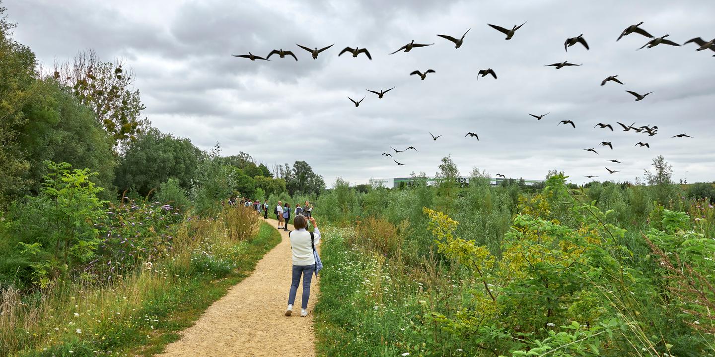 Gathering in Paris “Marche des Land” against massive urbanization of ...