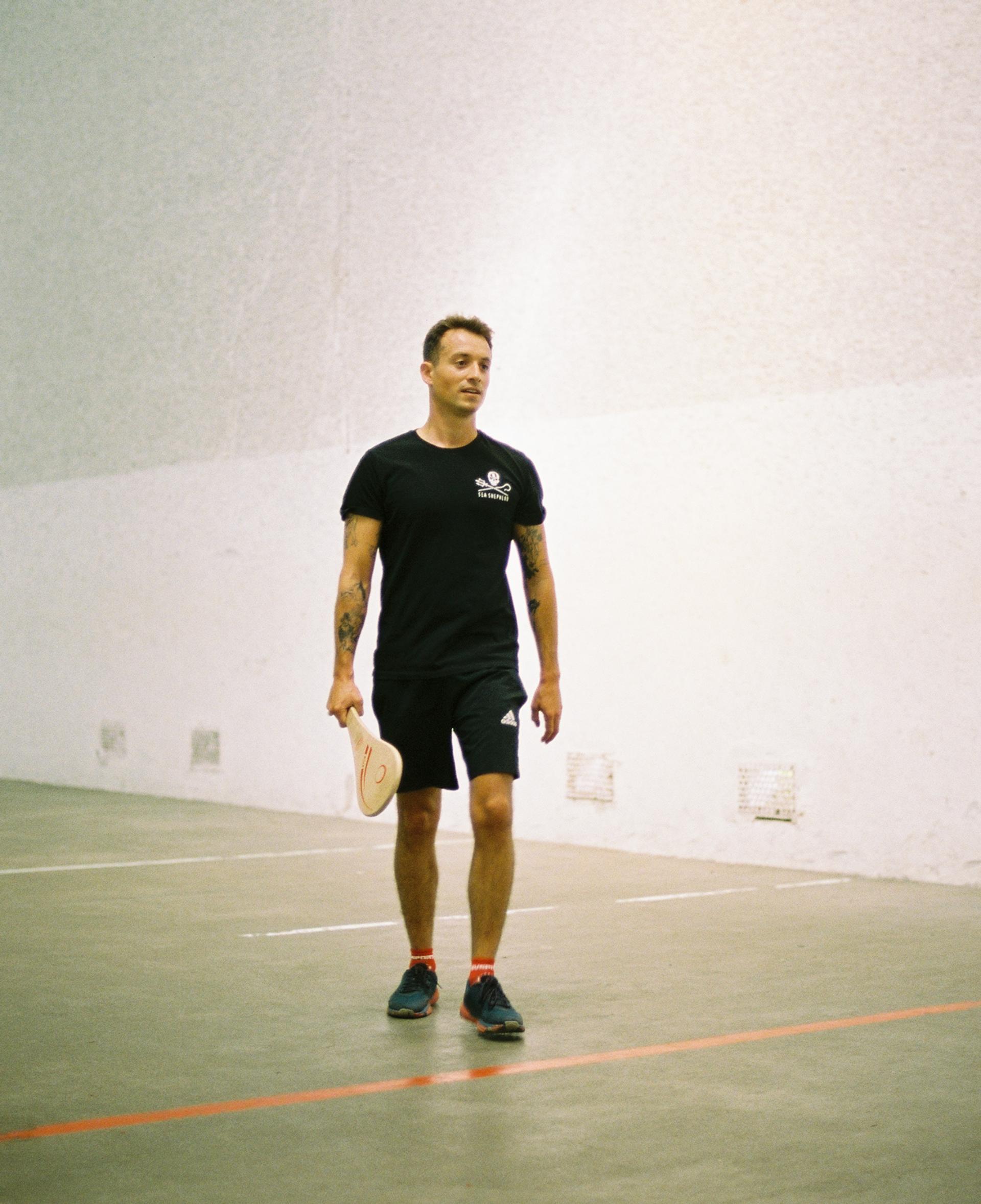 Hugo Clément, un média à lui tout seul au service du combat environnemental