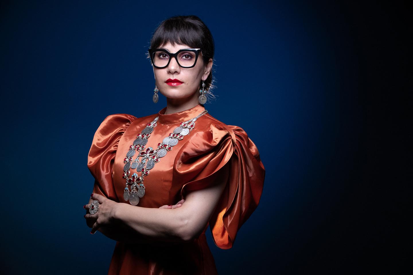 La fuite de la photographe Rada Akbar face aux talibans