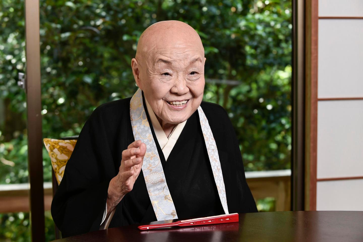 La mort de Jakucho Setouchi, écrivaine et grande voix féministe au Japon