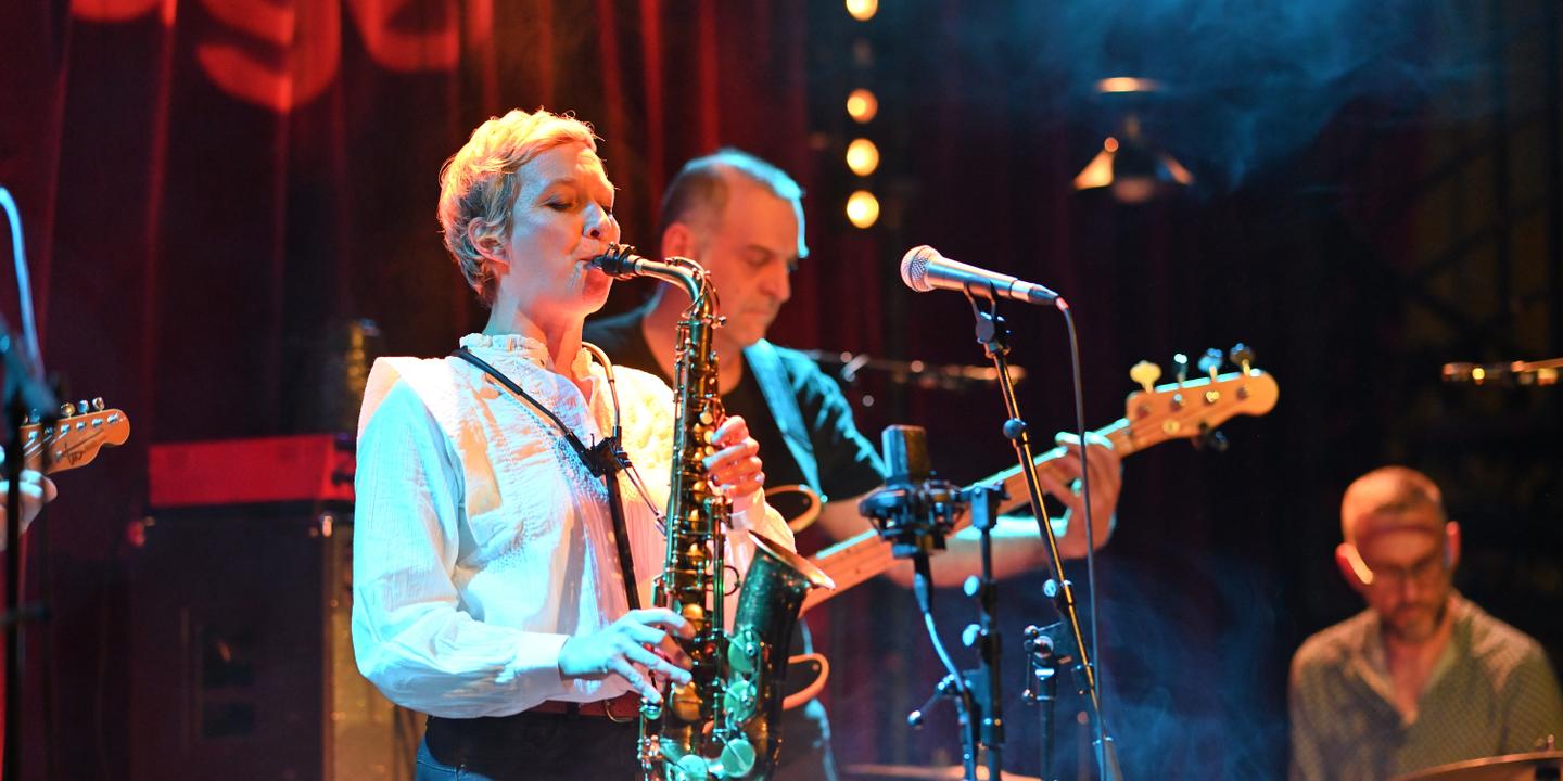 Jazz : l’alto délicat de Lisa Cat-Berro
