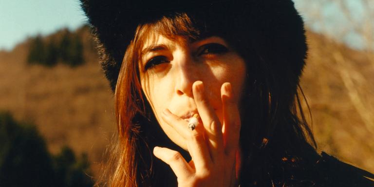 Fishbach, prêtresse néo-païenne de la scène pop