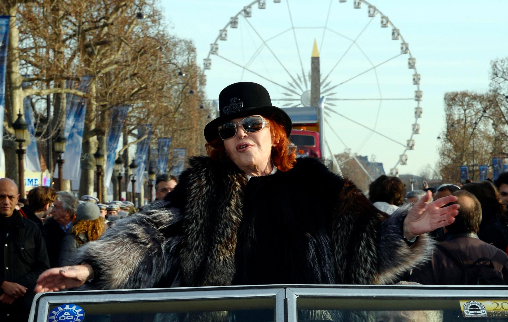 Régine, French disco pioneer and nightclub queen, dies at 92