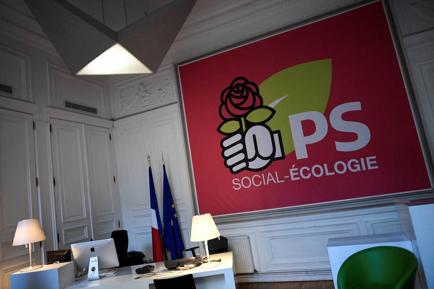 France's Parti Socialiste buries its 'Elephants'