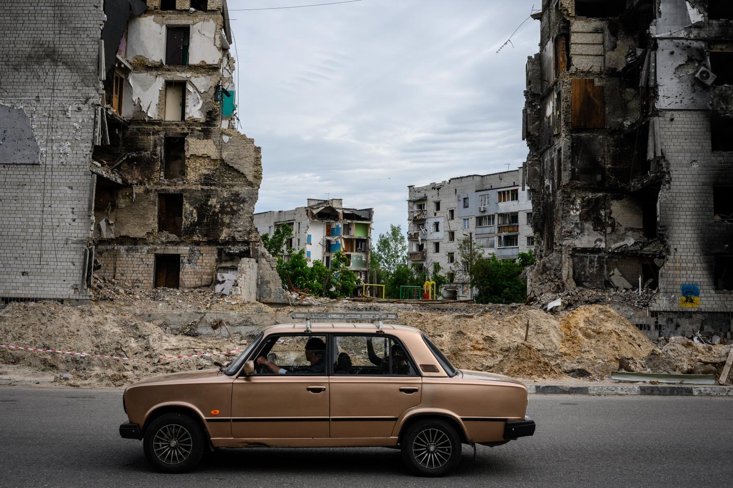 Guerre russo-ukrainienne : « Penser aux besoins financiers immédiats de ...