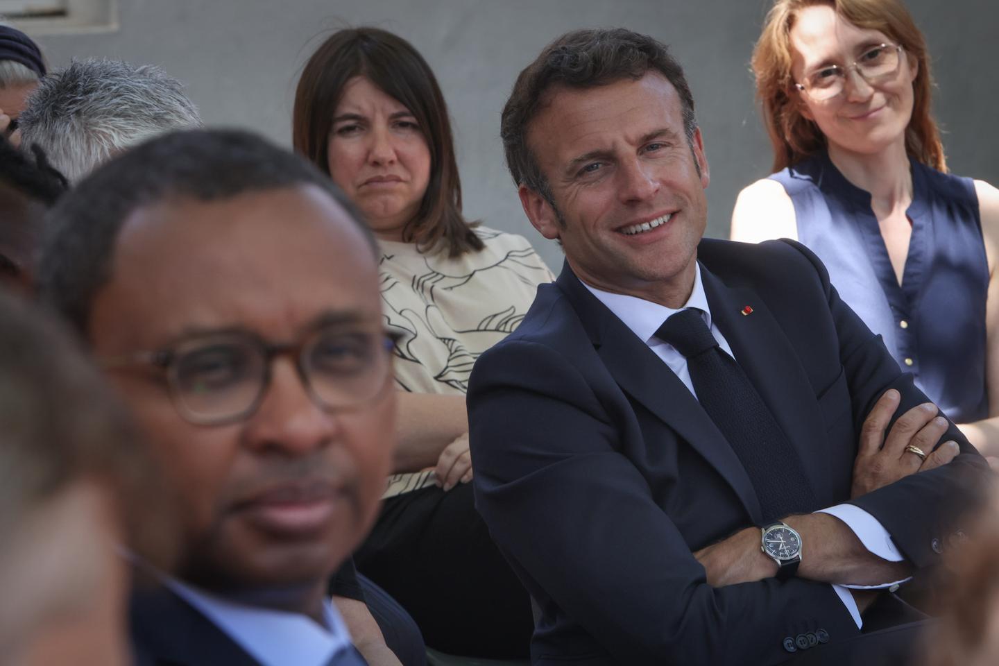 Emmanuel Macron annonce le retour des mathématiques en option dans le ...