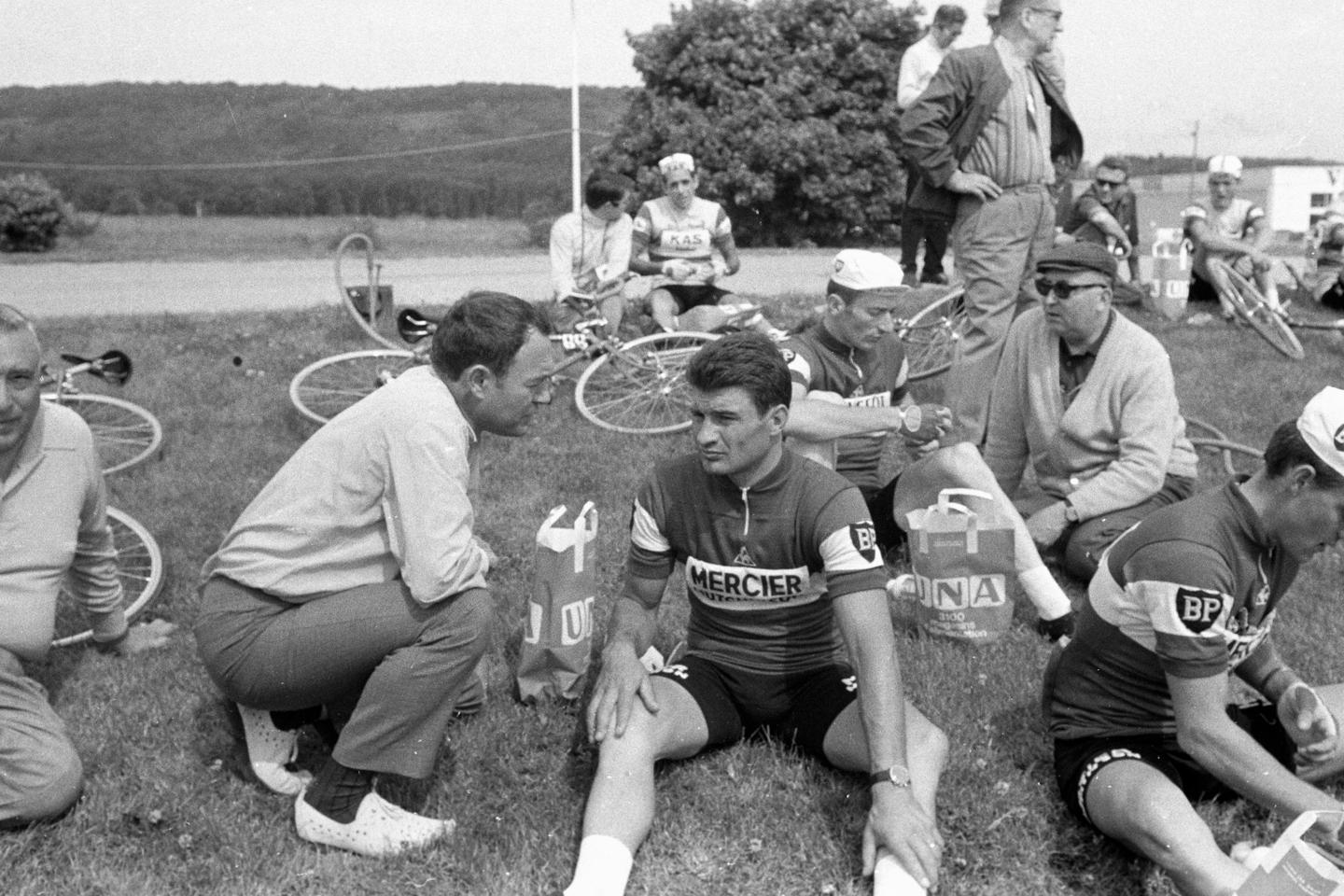 With Its Great Saga Of The Tour De France France 2 Seeks The Yellow with-its-great-saga-of-the-tour-de-france-france-2-seeks-the-yellow